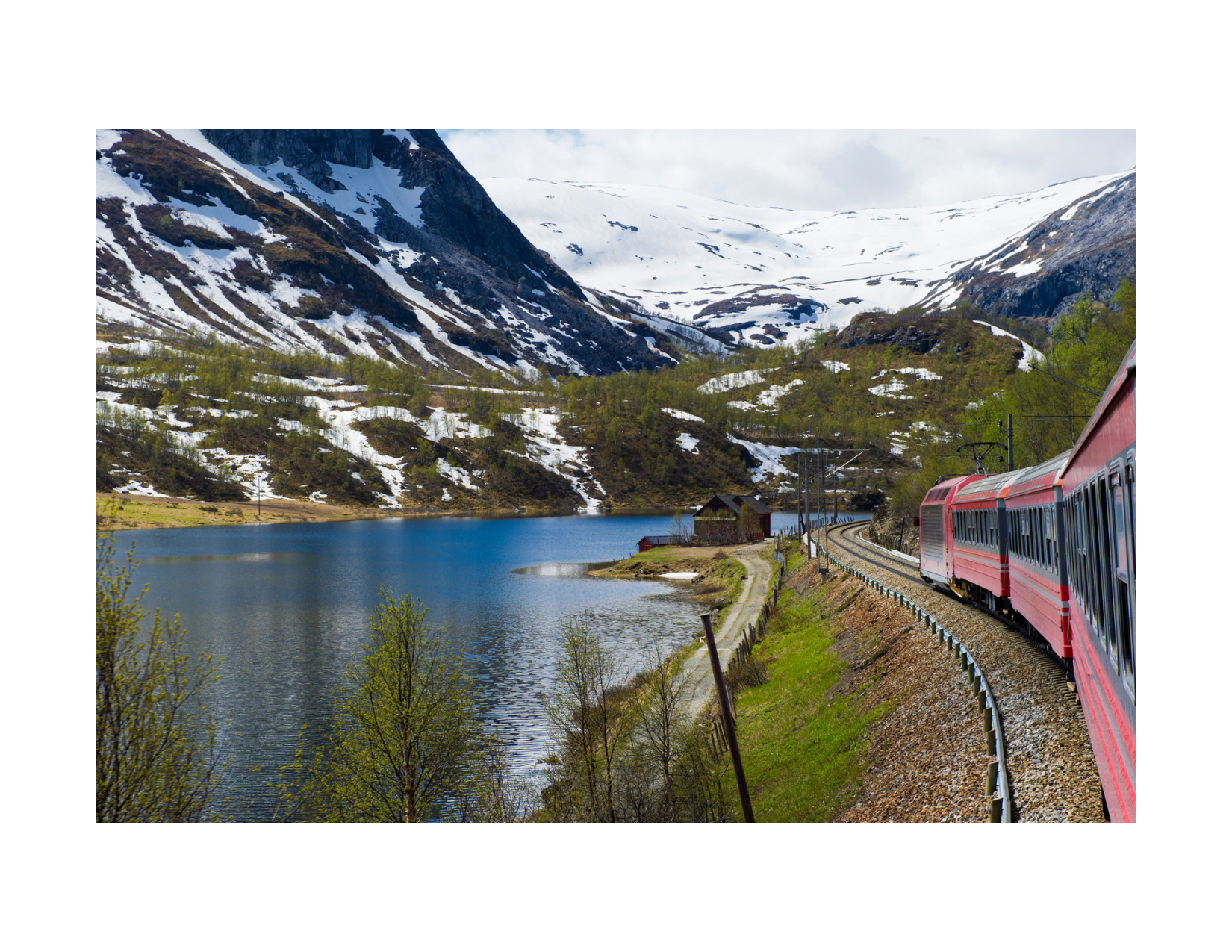 Unparalleled Beauty: One of the Most Breathtaking Train Rides in the W ...